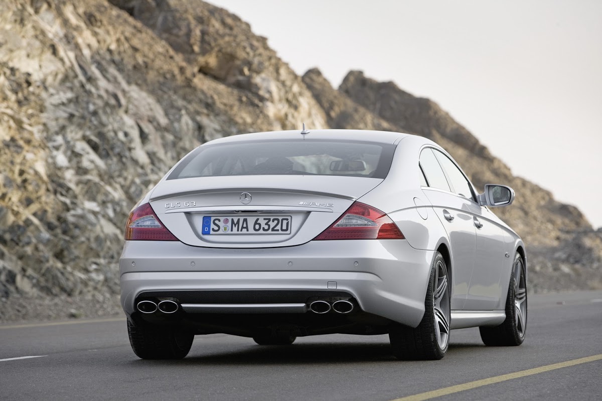 2009 Mercedes Benz CLS C63 AMG Facelift Carscoops 2009-mercedes-benz-cls-c63-amg-facelift-carscoops