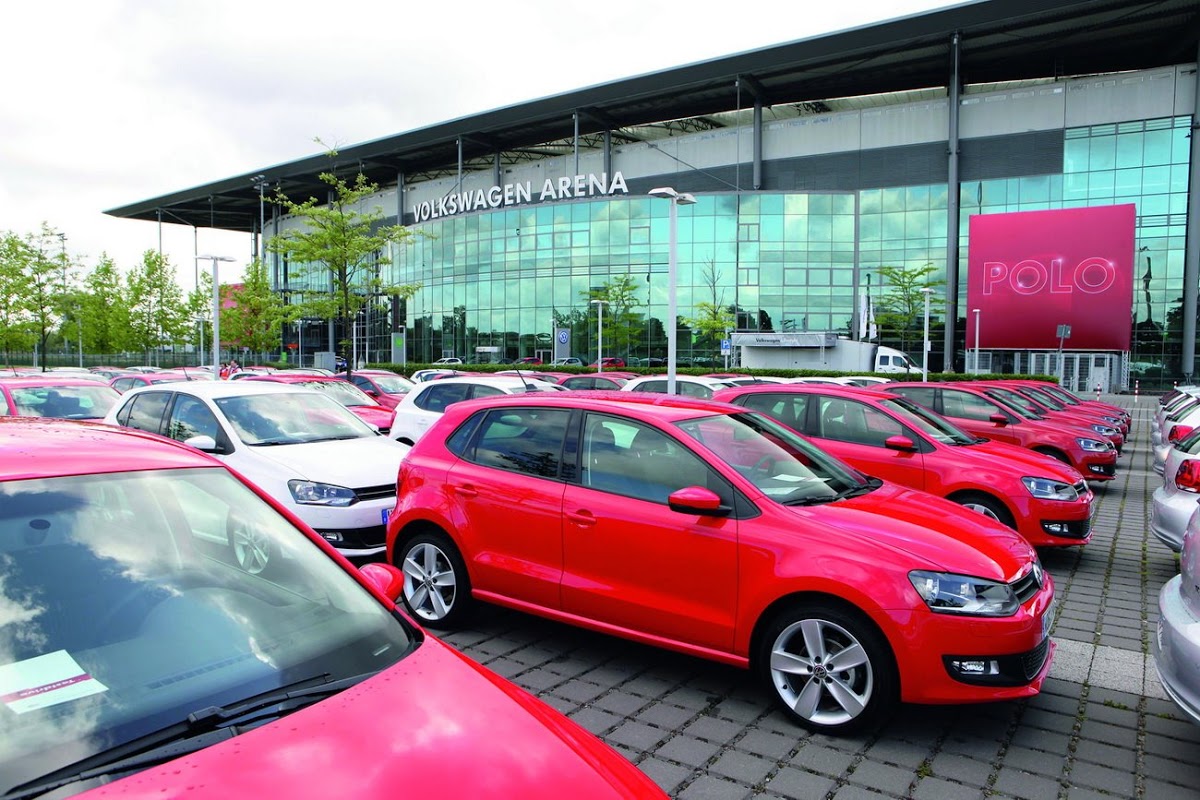260 VW Polos form the Supermini's Name at Dealer Gathering | Carscoops