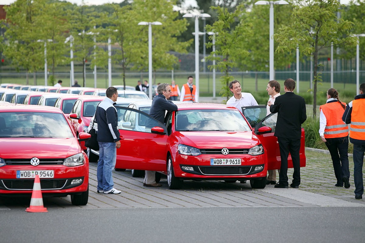 260 VW Polos form the Supermini's Name at Dealer Gathering | Carscoops
