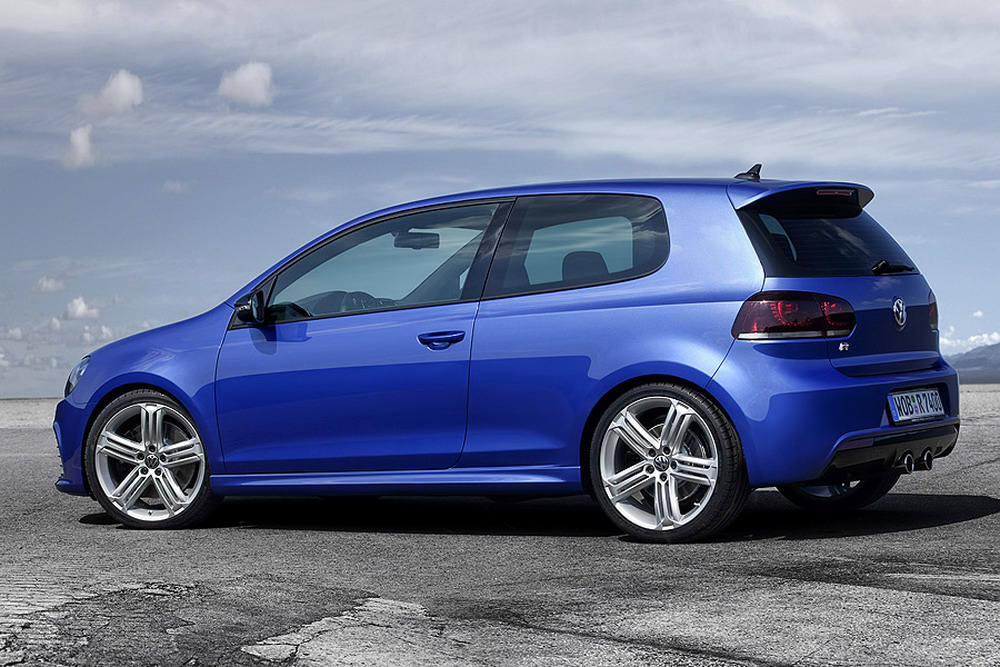 VW Golf R Unveiled, gets 270HP 2.0 Turbo and All-Wheel Drive, 0-100km/h ...