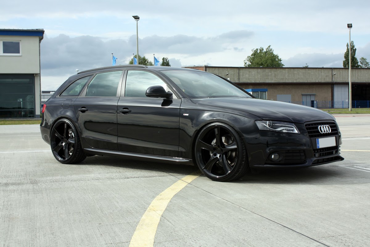 Audi A4 Black
