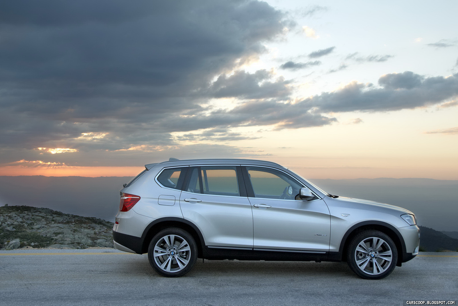 New BMW X3 Officially Revealed: Mega Gallery with Over 200 High Res ...