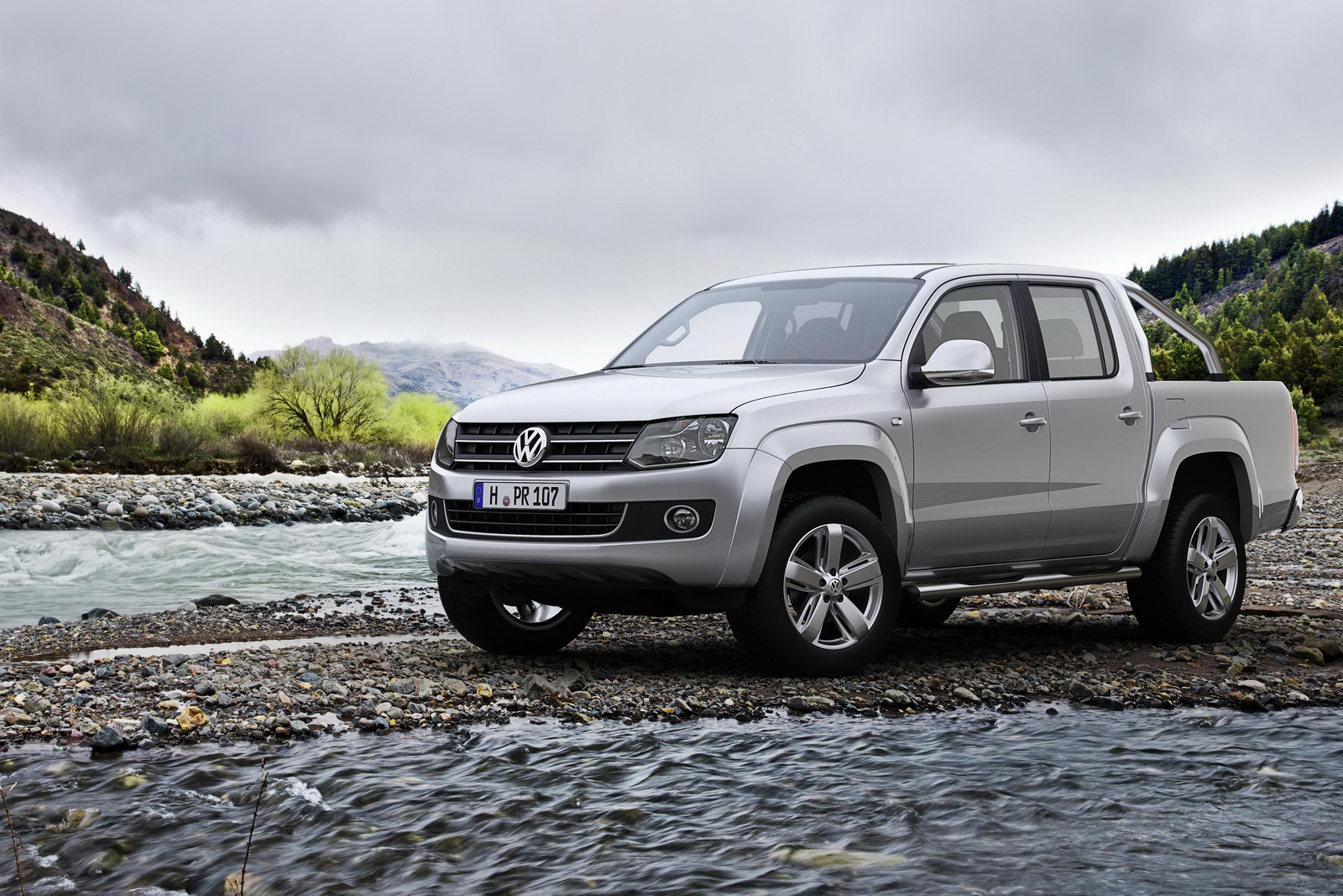 IAA Hannover: VW Amarok Single Cab BlueMotion Study Returns 34mpg or 6 ...