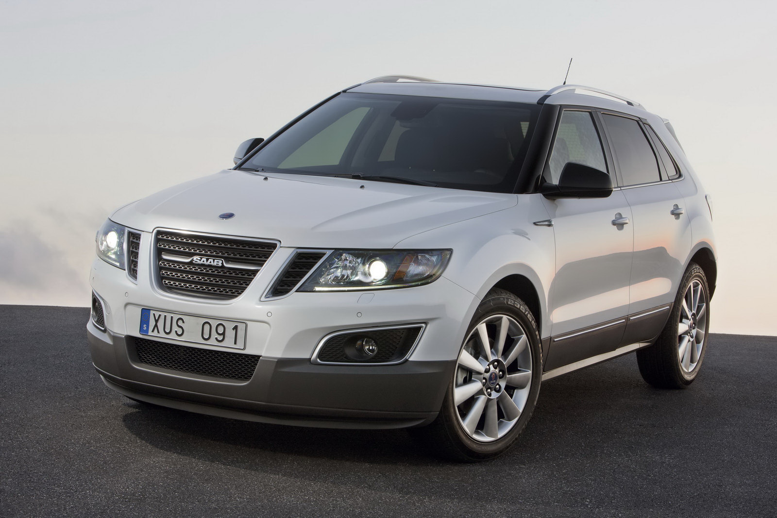 2011 Saab 9-4X SUV Revealed: High Res Image Gallery and Full Details ...