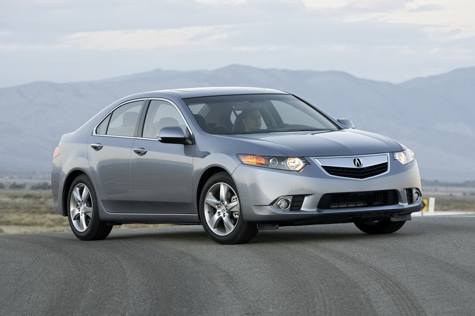 LA Show Preview: Acura freshens up 2011 TSX Sedan | Carscoops