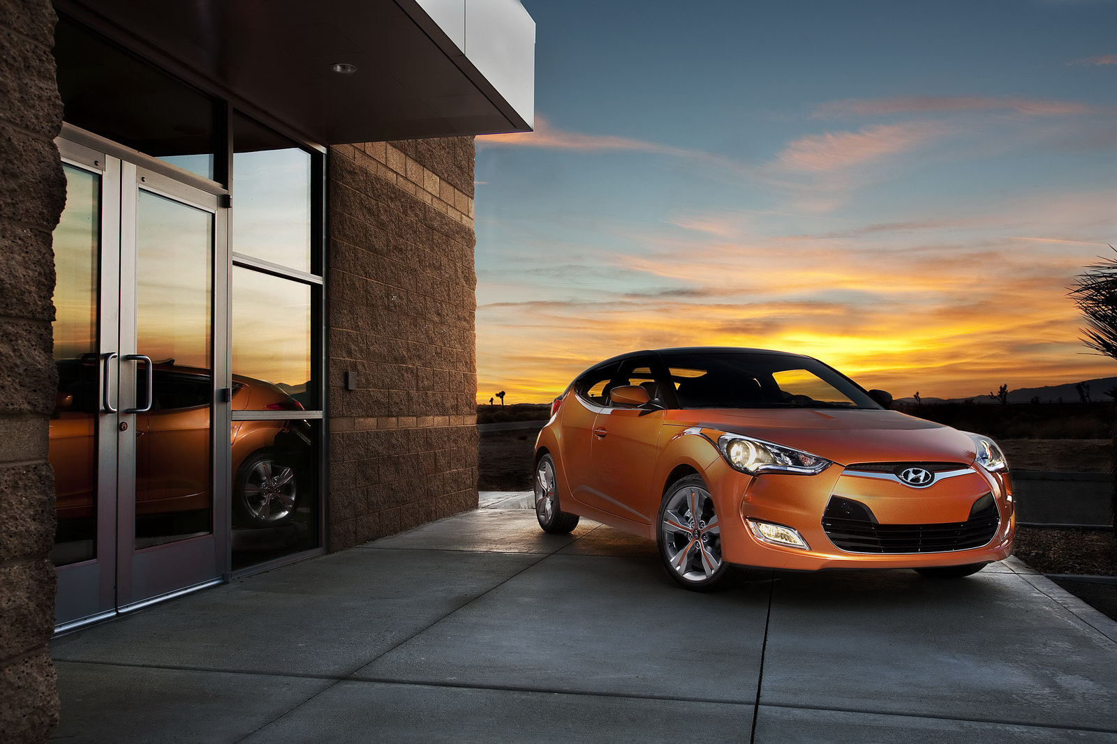 2012 Hyundai Veloster Debuts in Detroit, Eyes Honda CR-Z, Scion tC and ...
