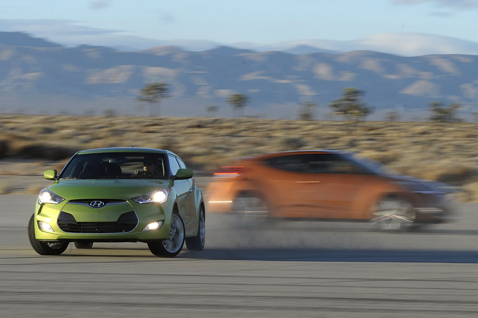2012 Hyundai Veloster Debuts in Detroit, Eyes Honda CR-Z, Scion tC and ...