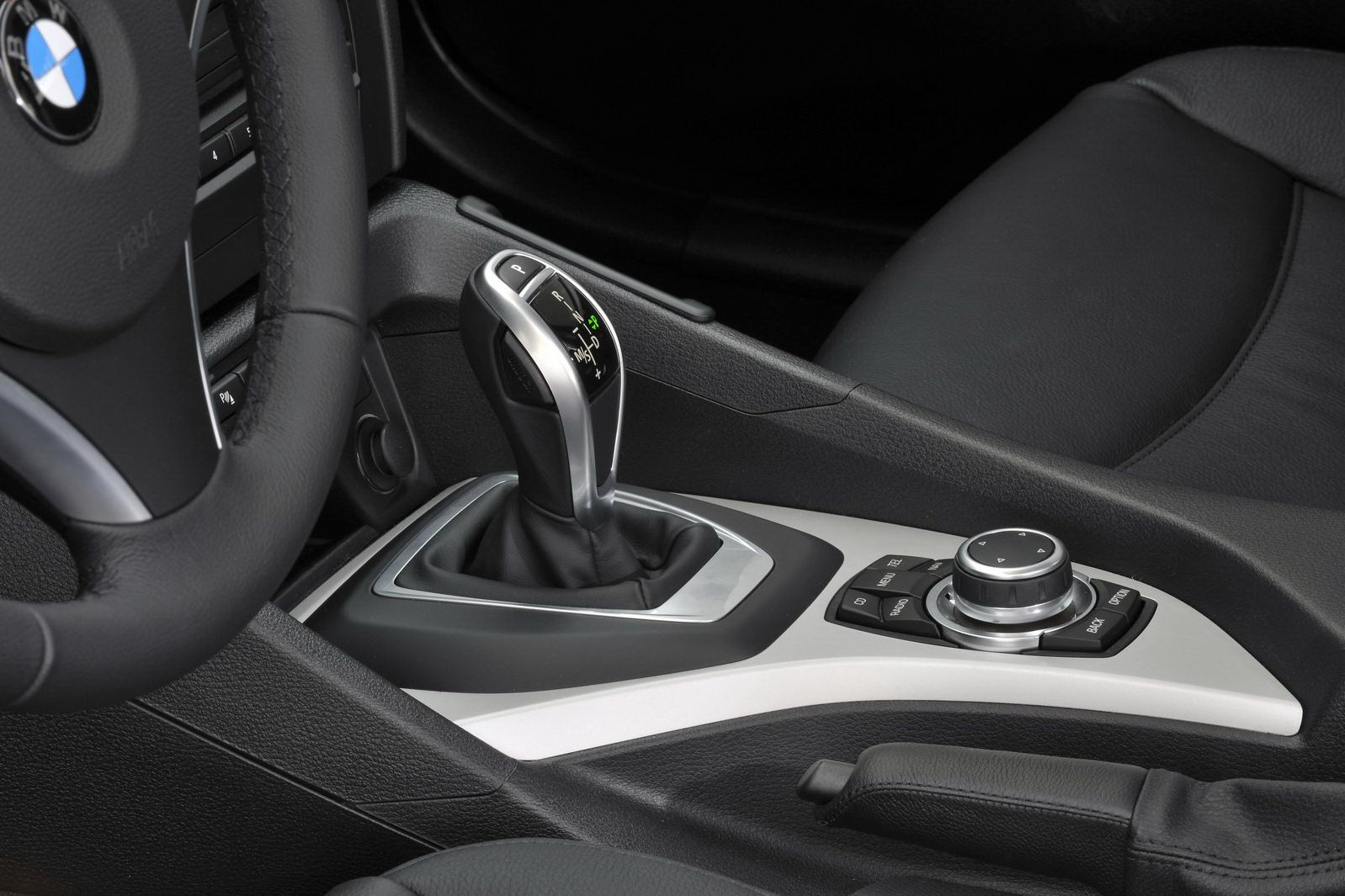 BMW Rolls Out All-New 2.0-liter Turbocharged Four-Cylinder Gasoline ...