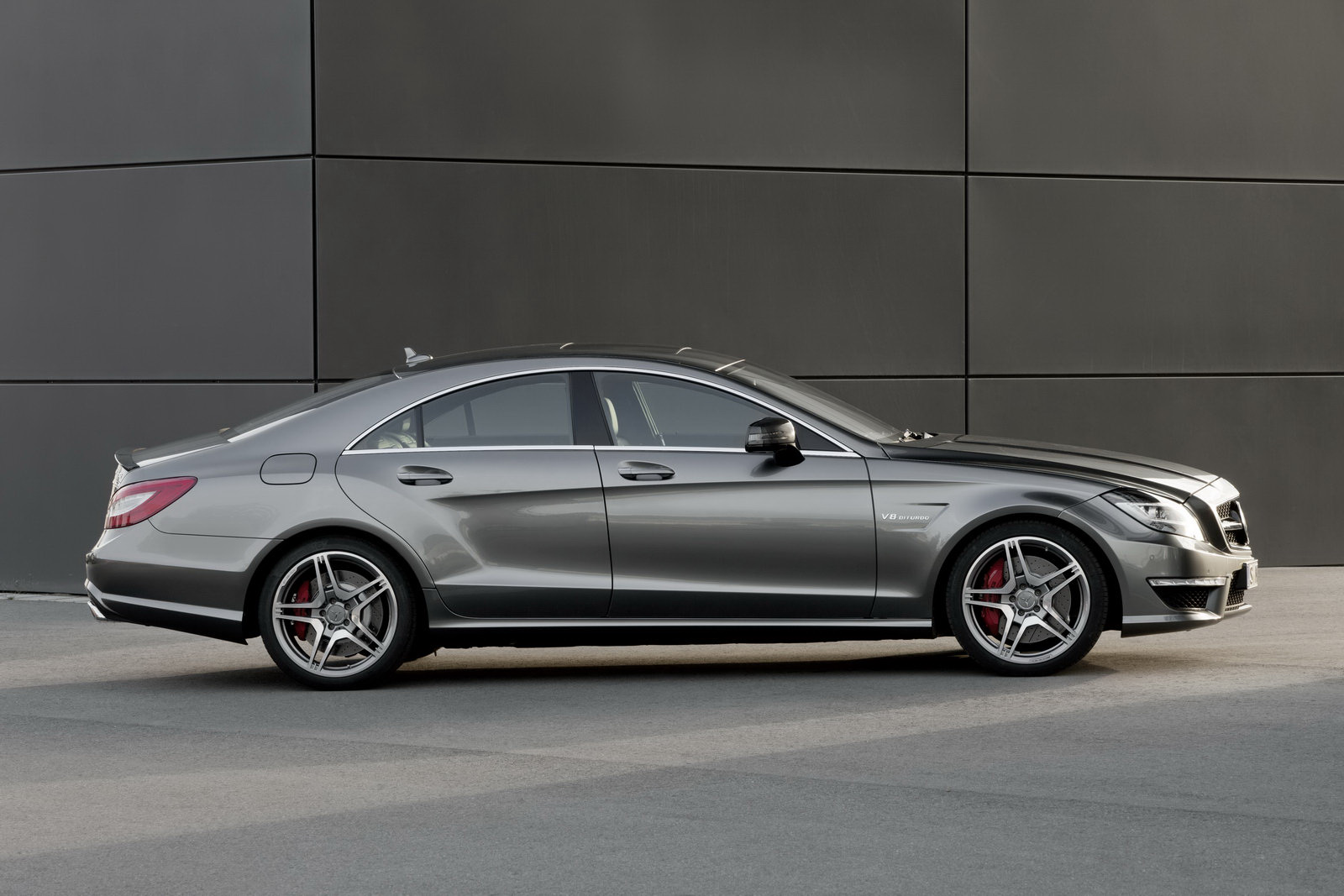 Photo Galore: New Mercedes-Benz CLS 63 AMG Sports Saloon | Carscoops