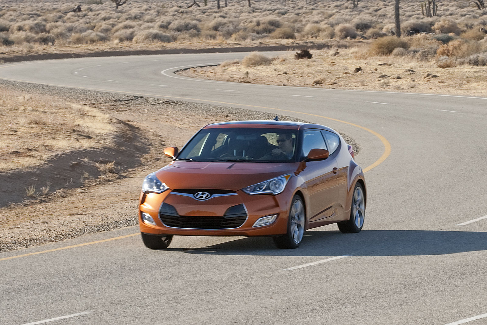 2012 Hyundai Veloster Debuts in Detroit, Eyes Honda CR-Z, Scion tC and ...