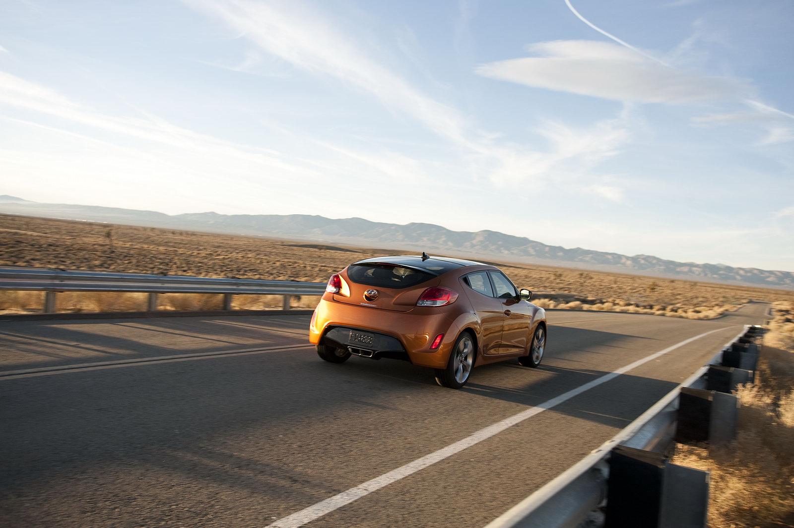 2012 Hyundai Veloster Debuts in Detroit, Eyes Honda CR-Z, Scion tC and ...