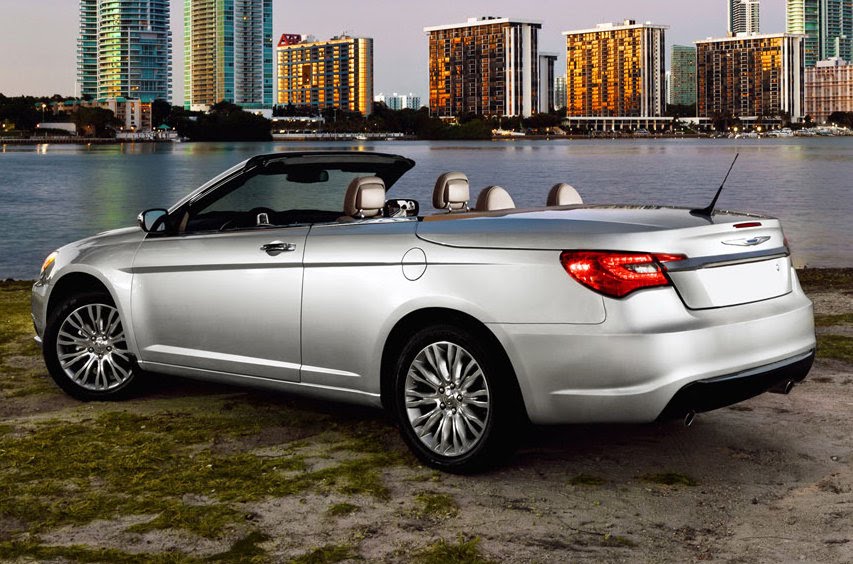 Chrysler Officially Drops the Top on the New 200 Convertible | Carscoops