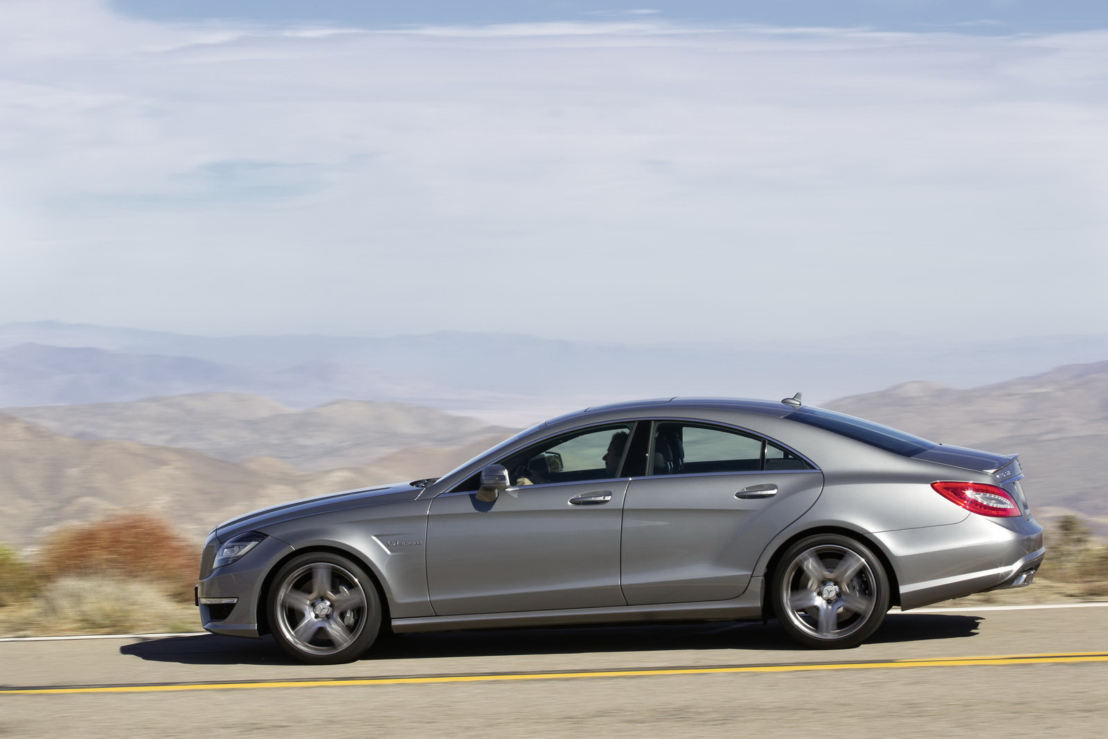 Photo Galore: New Mercedes-Benz CLS 63 AMG Sports Saloon | Carscoops