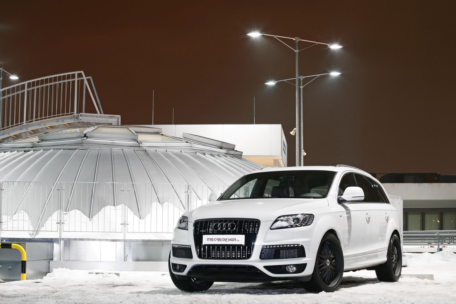 MR Car Design Tunes 374-horse Audi Q7 V8 TDI, Brings its Styling in ...