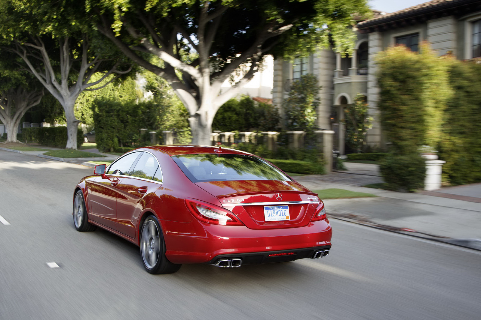 Photo Galore: New Mercedes-Benz CLS 63 AMG Sports Saloon | Carscoops