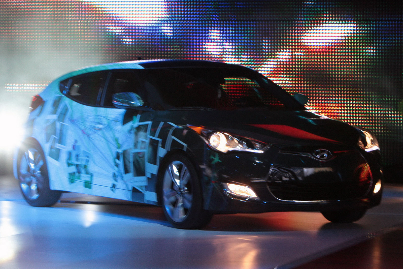 2012 Hyundai Veloster Debuts in Detroit, Eyes Honda CR-Z, Scion tC and ...