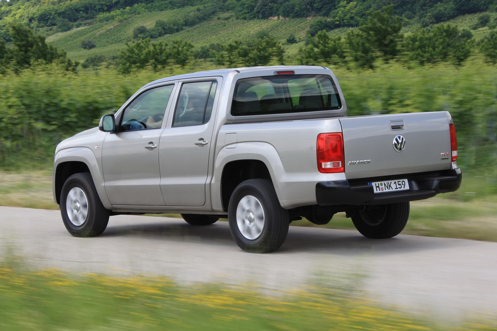 VW Prices Amarok Pickup Truck from £16,995 in the UK | Carscoops