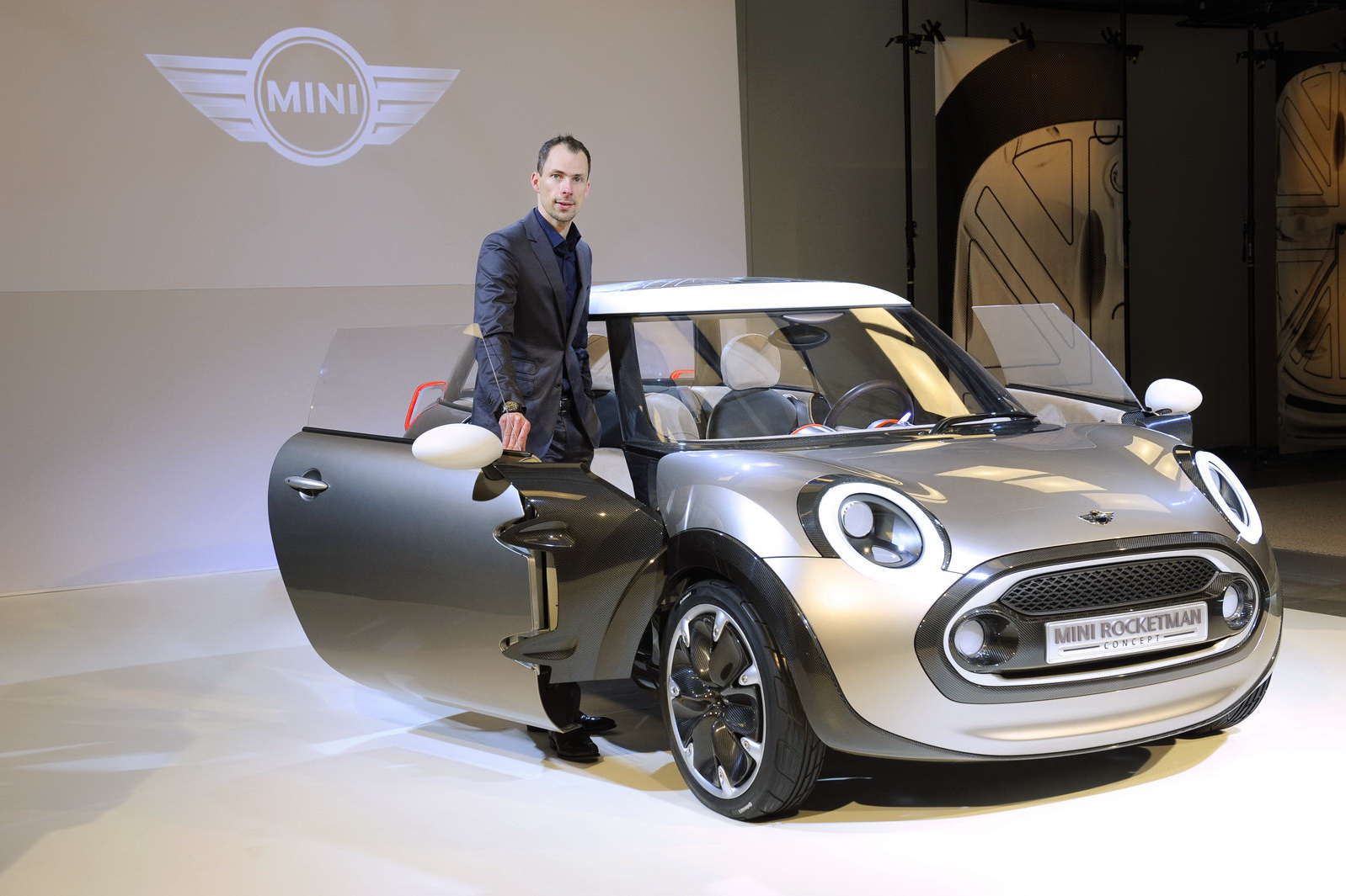 MINI Shows off New Rocketman at Milan Fashion Week [New Photos and ...