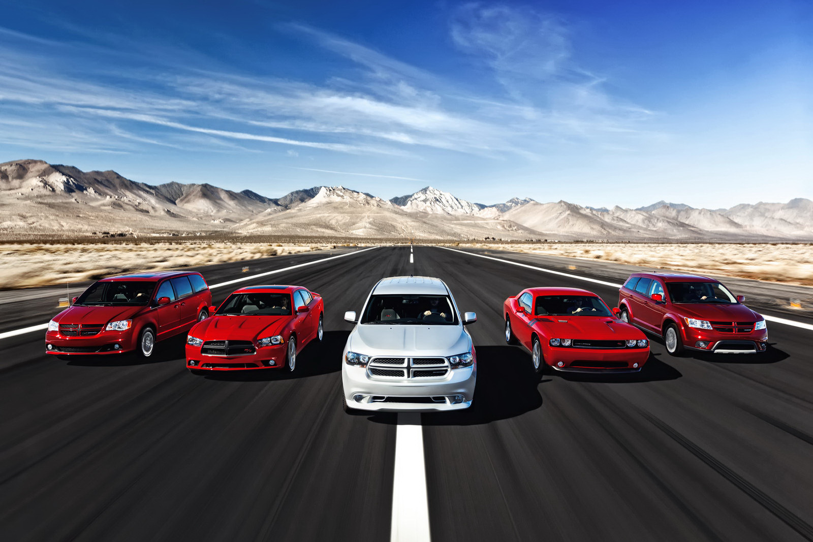 Dodge Unveils Sporty R/T Versions of Charger, Challenger, Journey ...