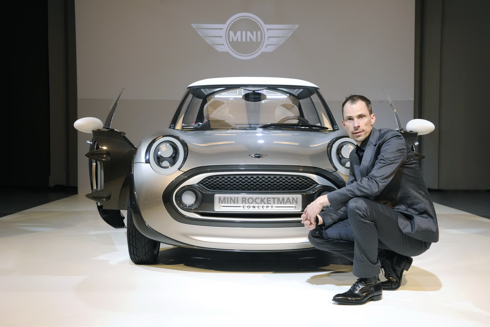 MINI Shows off New Rocketman at Milan Fashion Week [New Photos and ...