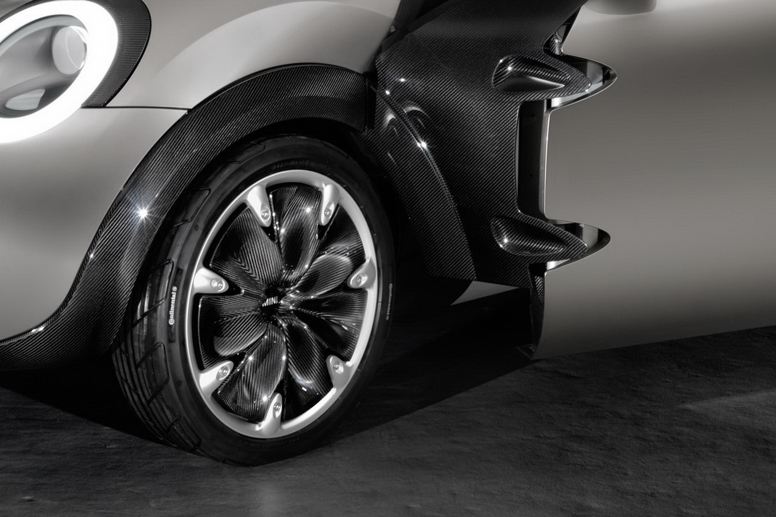 MINI Brings its iQ Emulating, mini Rocketman Concept to the Geneva ...