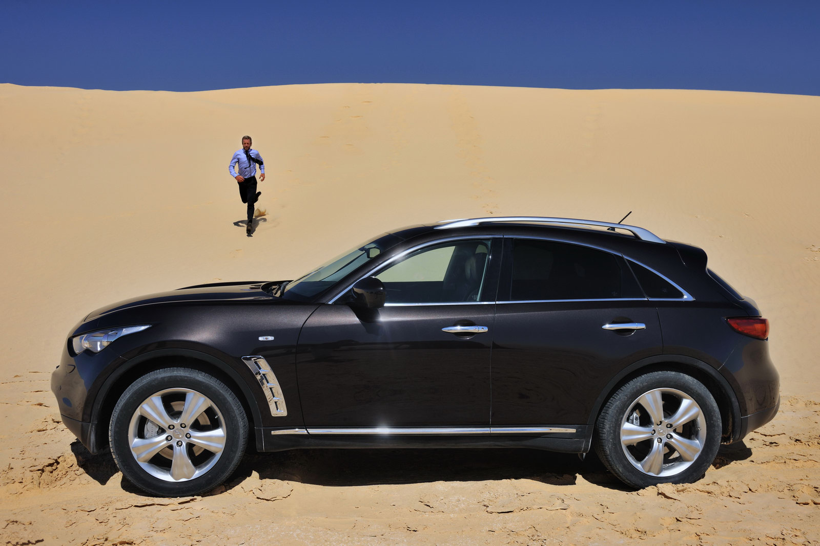 Infiniti to Enter Australia’s Luxury Car Market in 2012 with FX, G37 ...