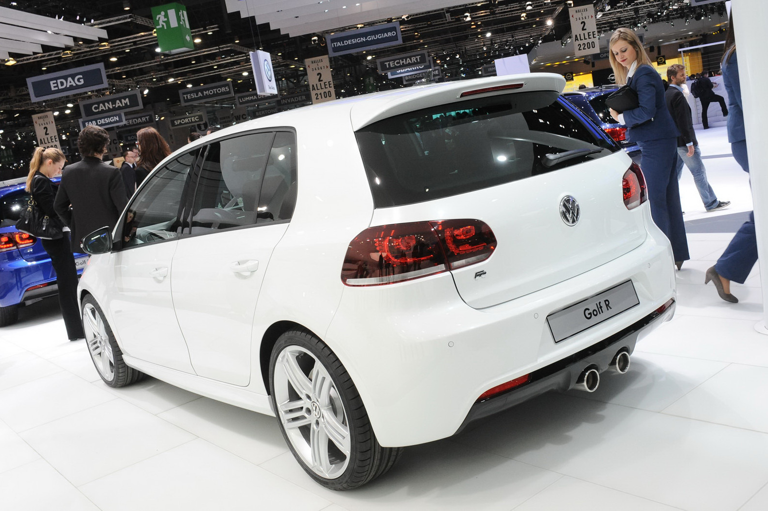 Geneva 2011: Volkswagen R Exclusive-izes the Golf R (four times ...