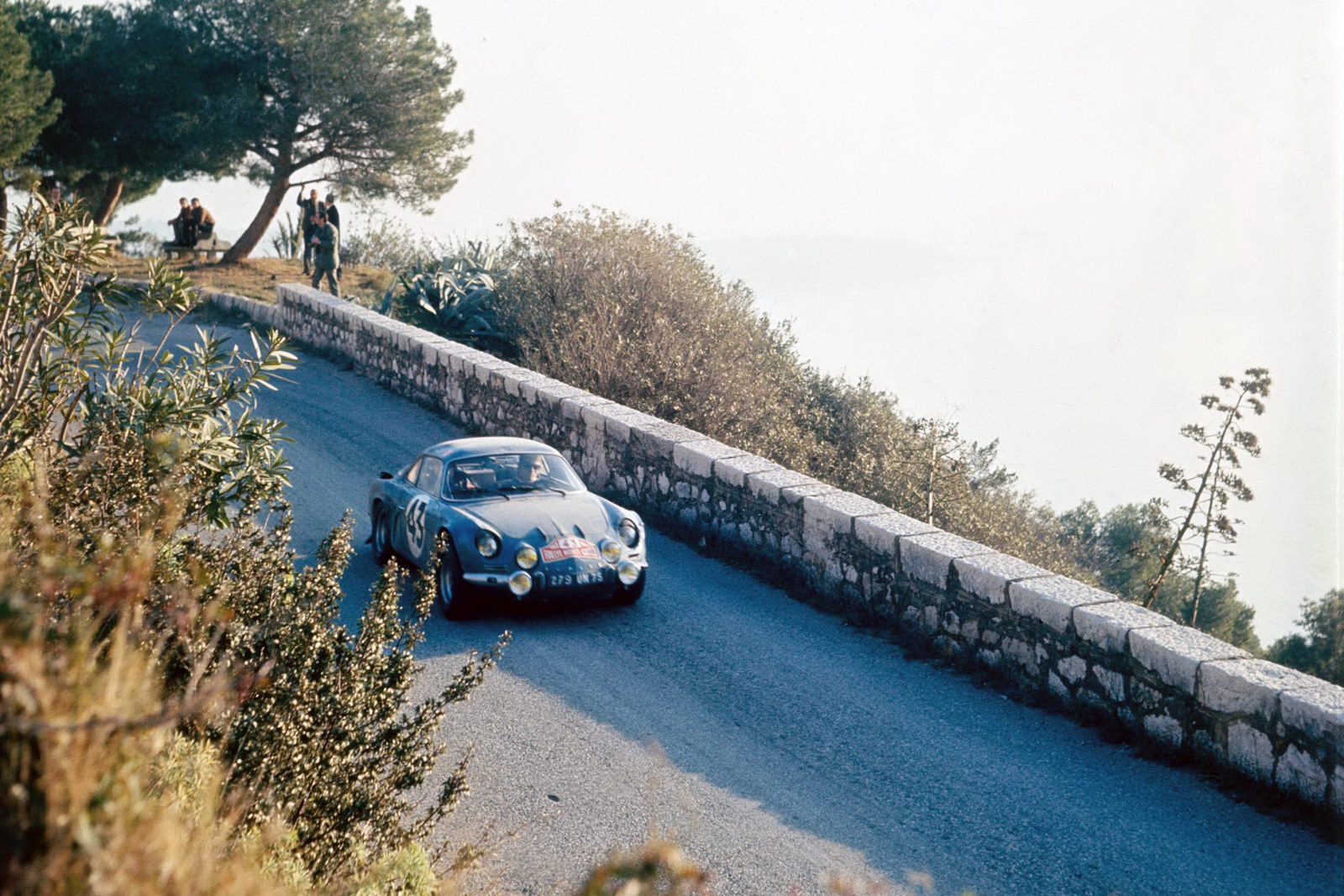 Design Study for a Modern Day Renault Alpine Sports Coupe | Carscoops