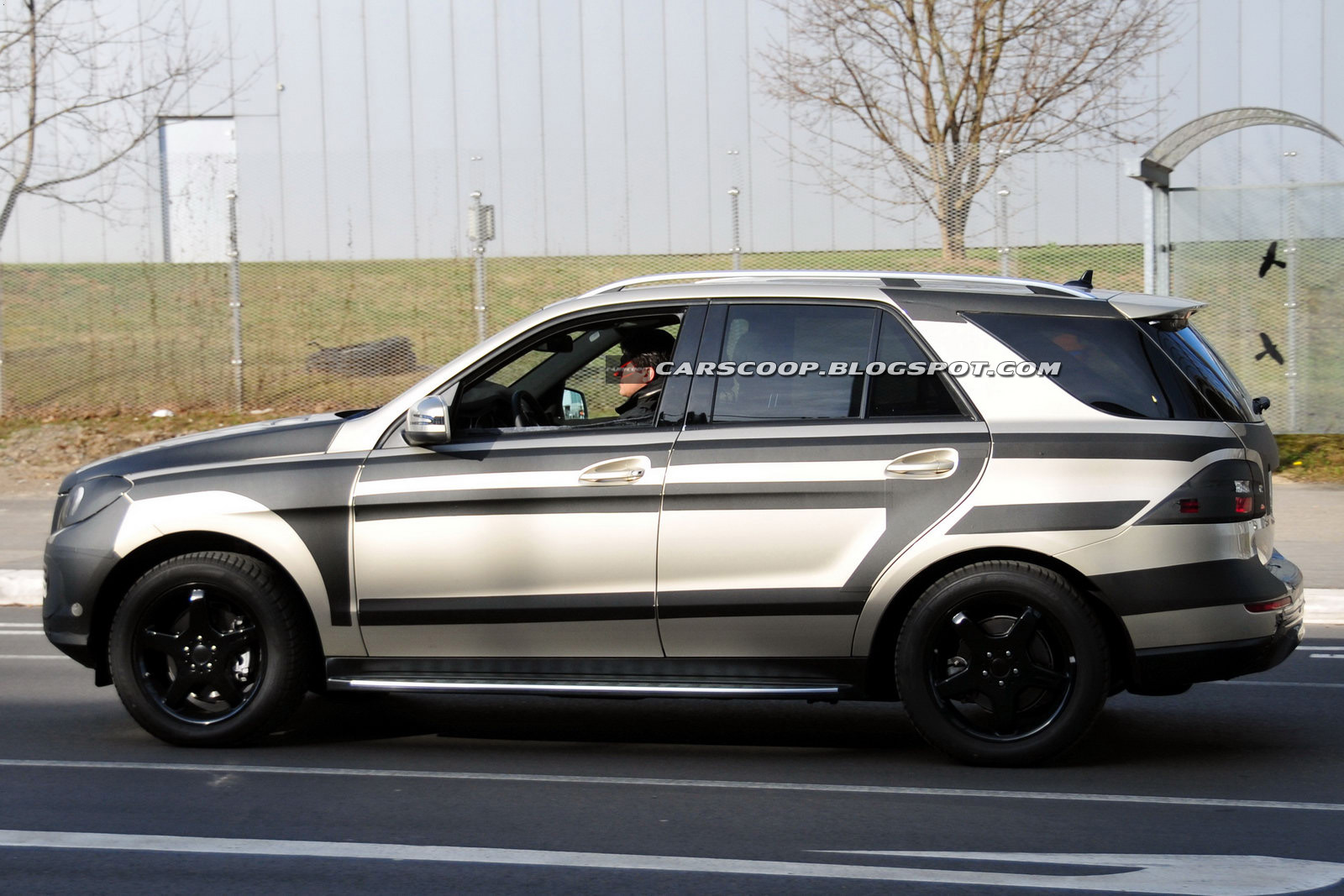SCOOP: 2012 Mercedes-Benz ML Drops More Camo, Reveals Interior | Carscoops