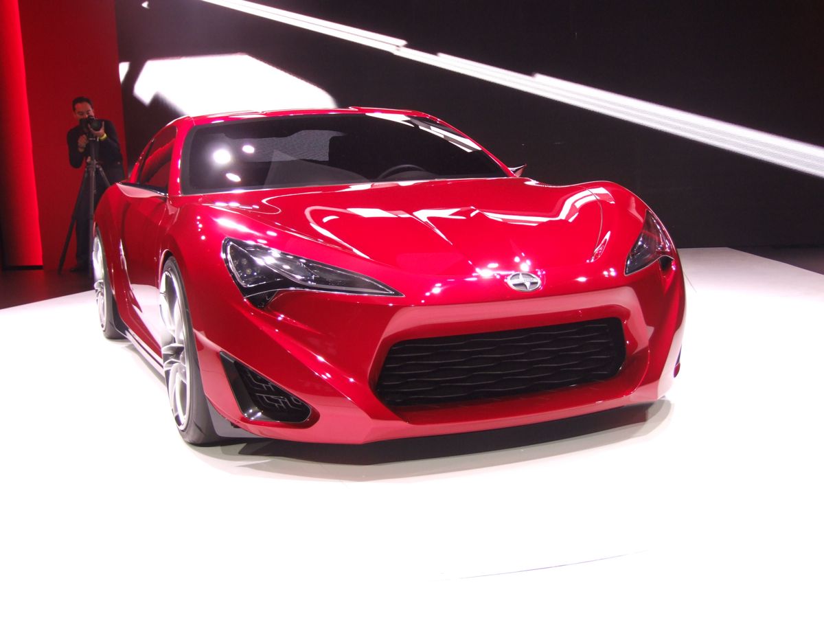 VIDEO: Scion Walks us Around the New FR-S Sports Coupe Concept | Carscoops