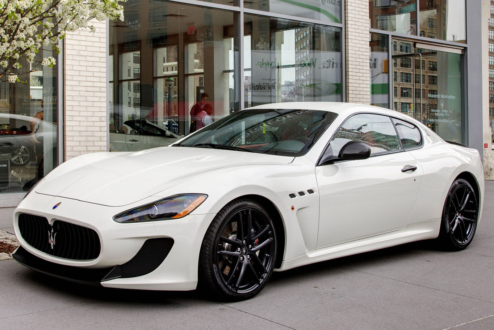 Softer 450HP Maserati GranTurismo MC Launches in the U.S. | Carscoops