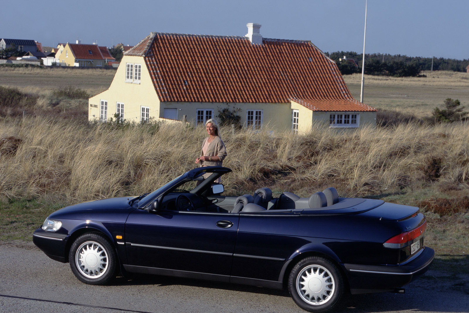 Saab’s 900 / 9-3 Convertible Turns 25 this Year | Carscoops