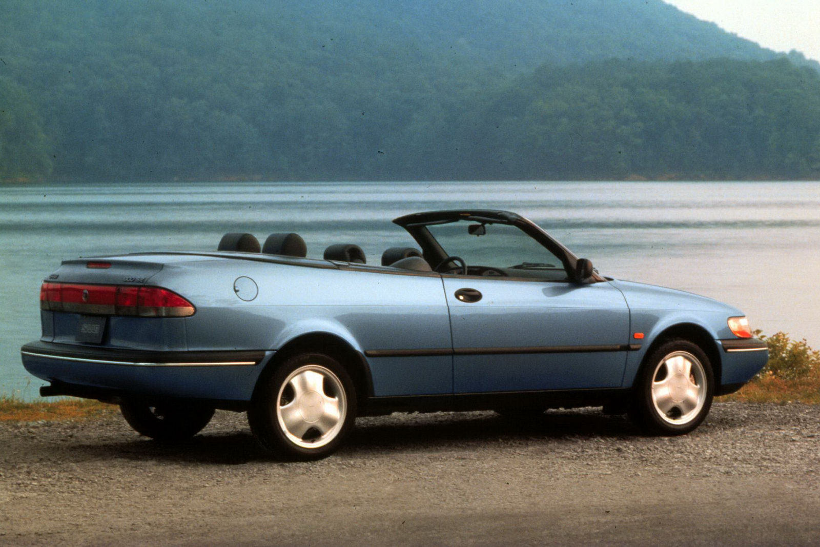 Saab’s 900 / 9-3 Convertible Turns 25 this Year | Carscoops