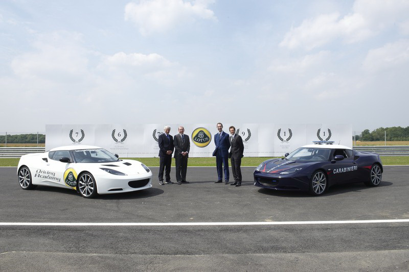 Lotus Evora S Patrol Cars to Assist Italian Police Force | Carscoops