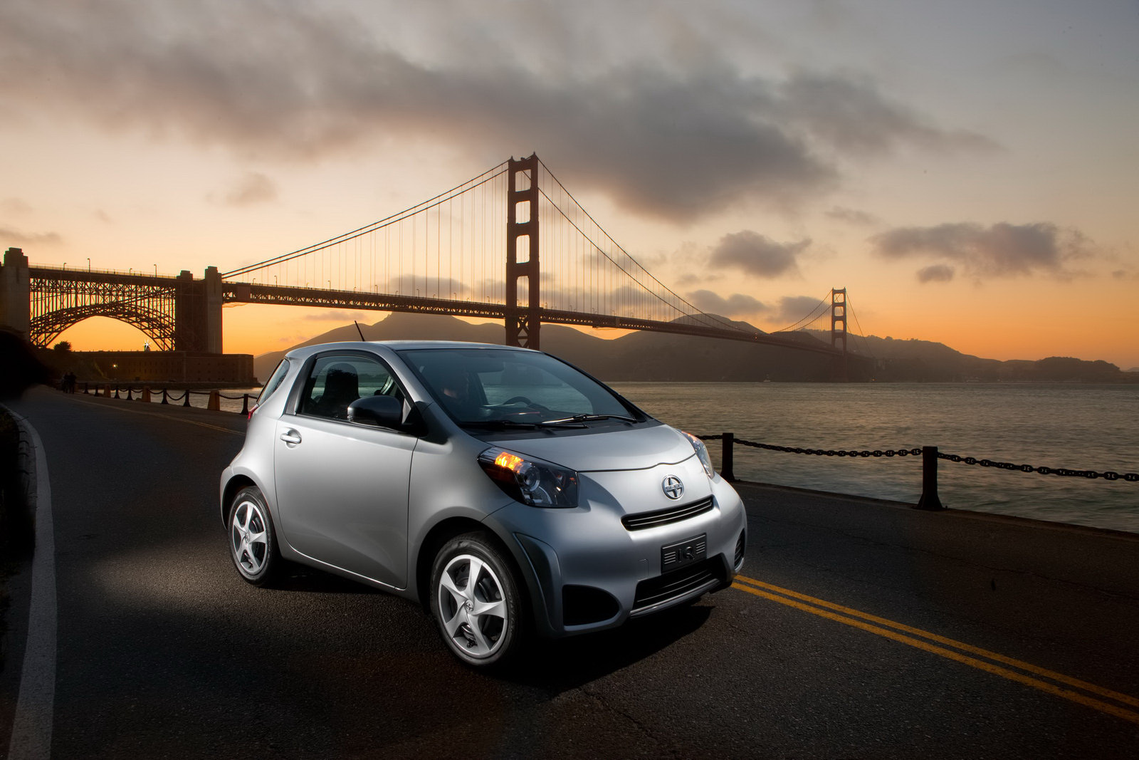 Aston Martin Cygnet’s Twin (…), the 2012 Scion iQ, Priced from $15,995 ...