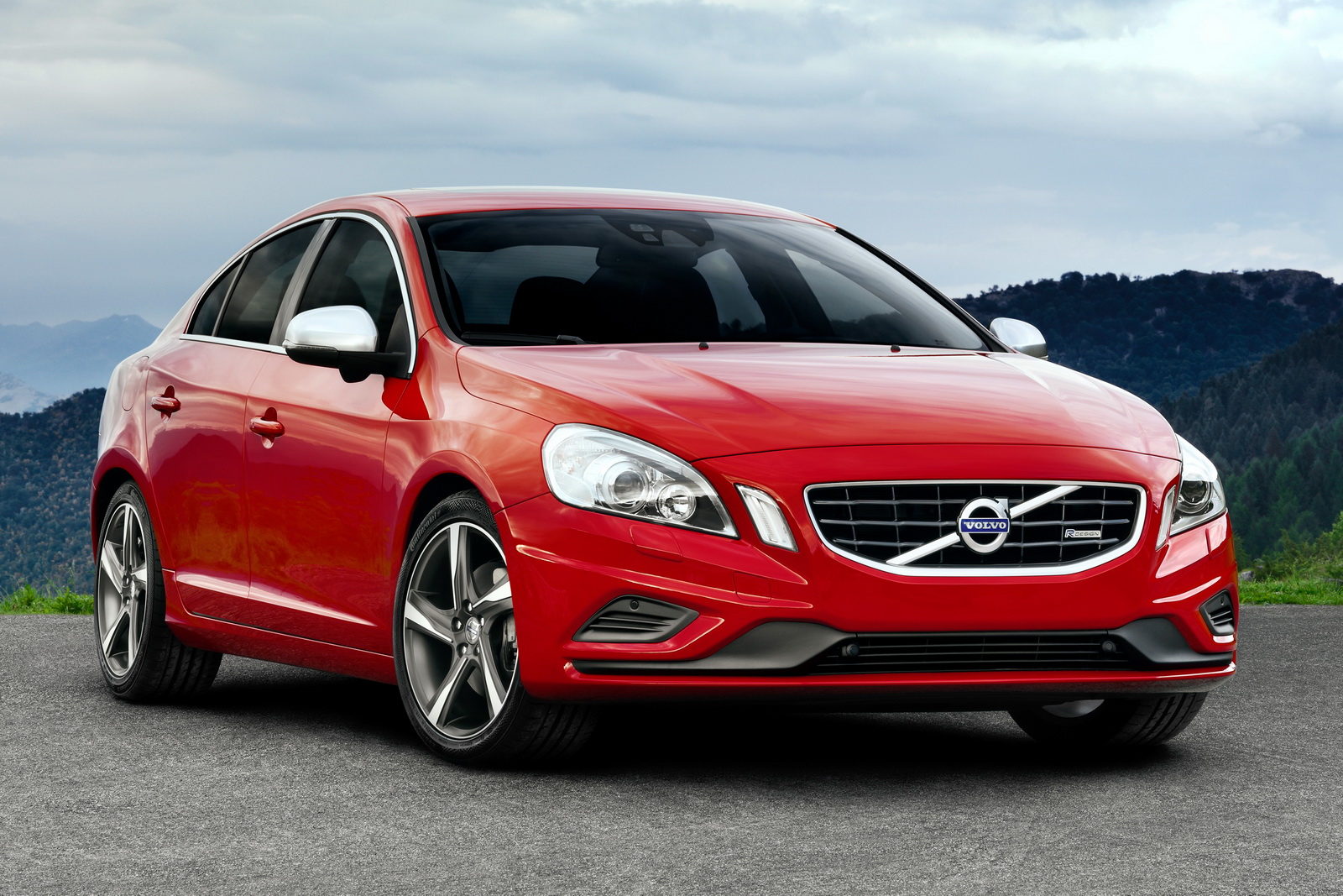Volvo Aims to Boost Sales in China, Become Known for More than Safety ...