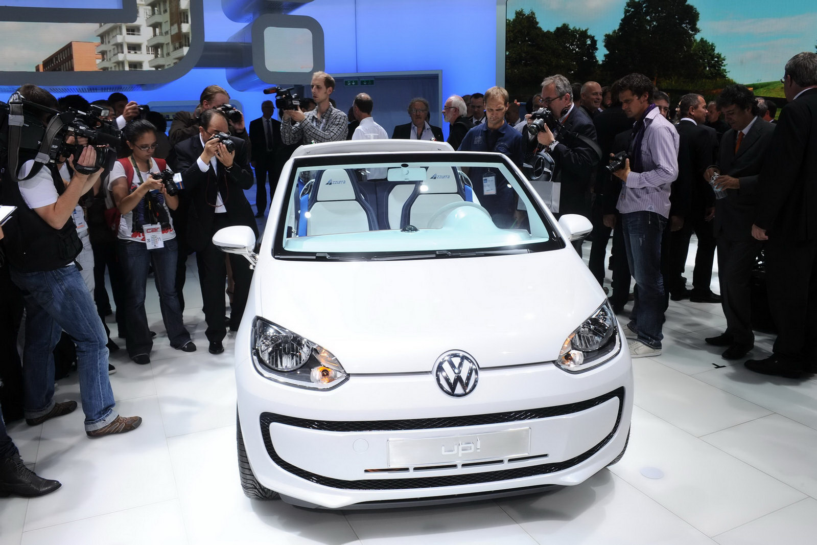 IAA 2011: VW Unveils a Handful of Up! Concepts Including GT, EV and ...