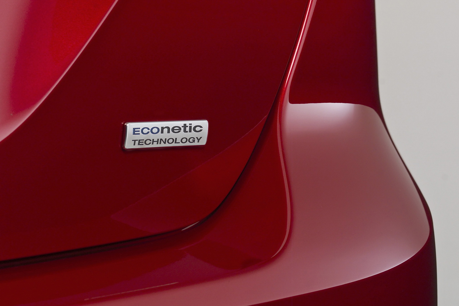 Ford Fiesta and Focus with Fuel-Saving ECOnetic Tech Coming to Europe ...