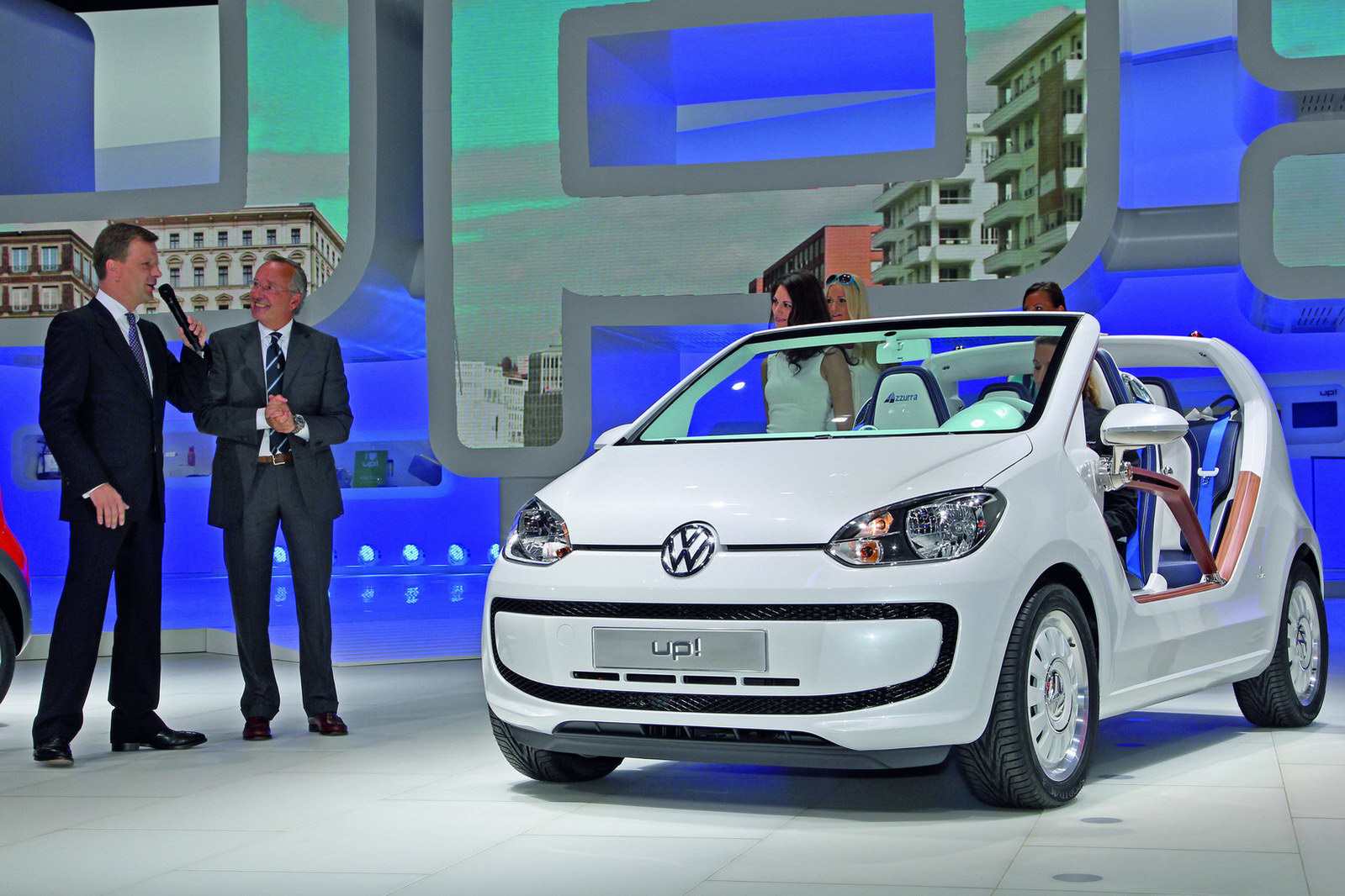 IAA 2011: VW Unveils a Handful of Up! Concepts Including GT, EV and ...