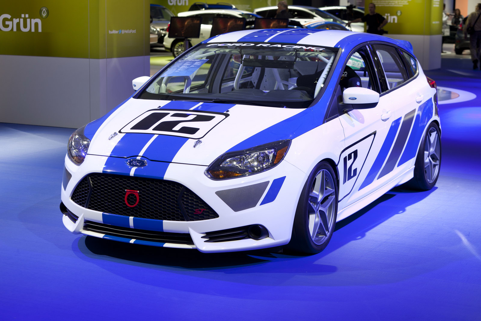 IAA 2011: Ford’s New Focus ST gets ST-R Racing Version | Carscoops