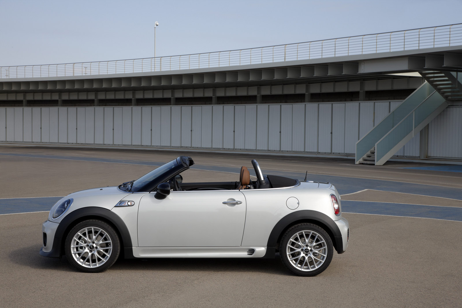 All-New MINI Roadster Makes its Official Debut, wants to Challenge the ...