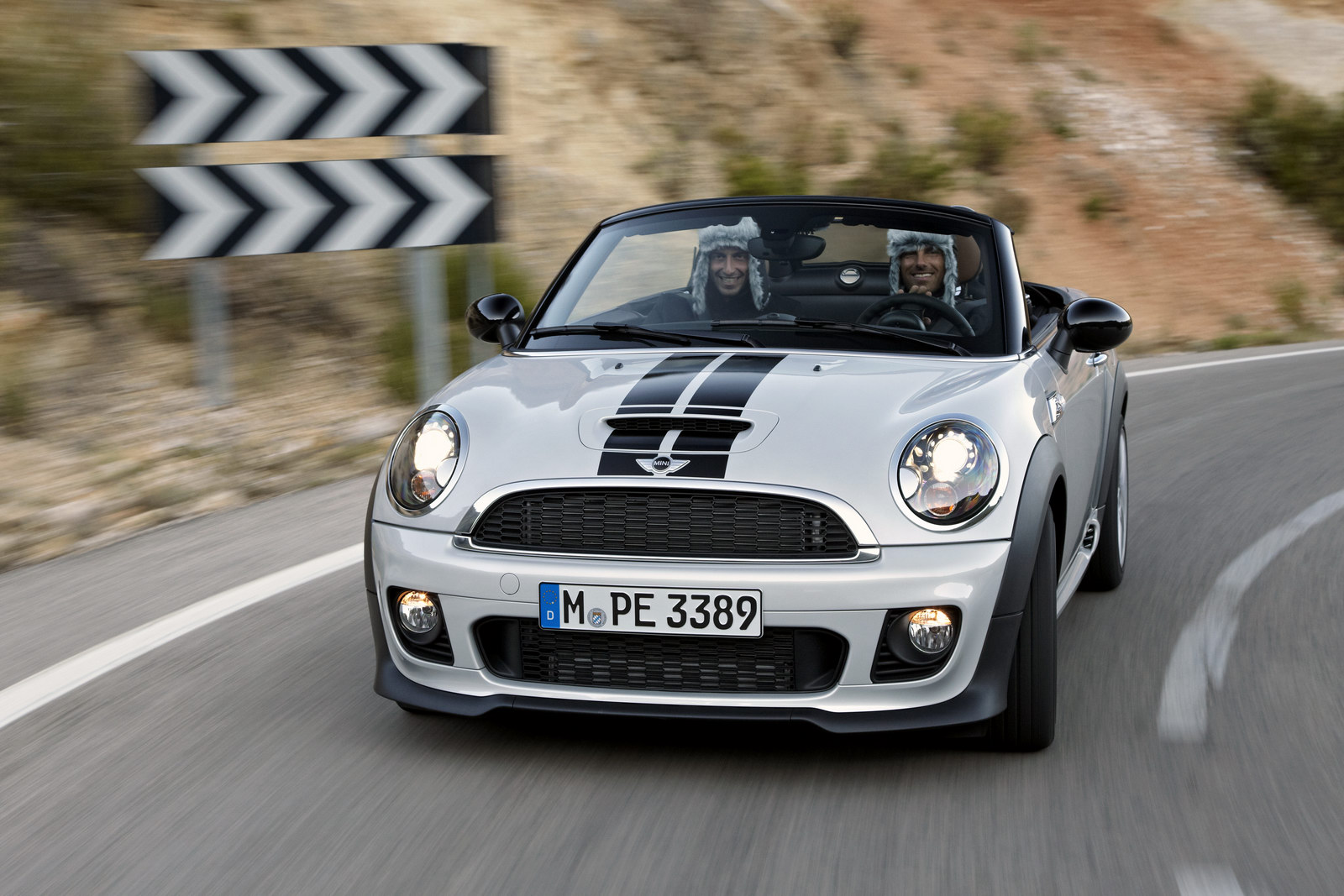 All-New MINI Roadster Makes its Official Debut, wants to Challenge the ...