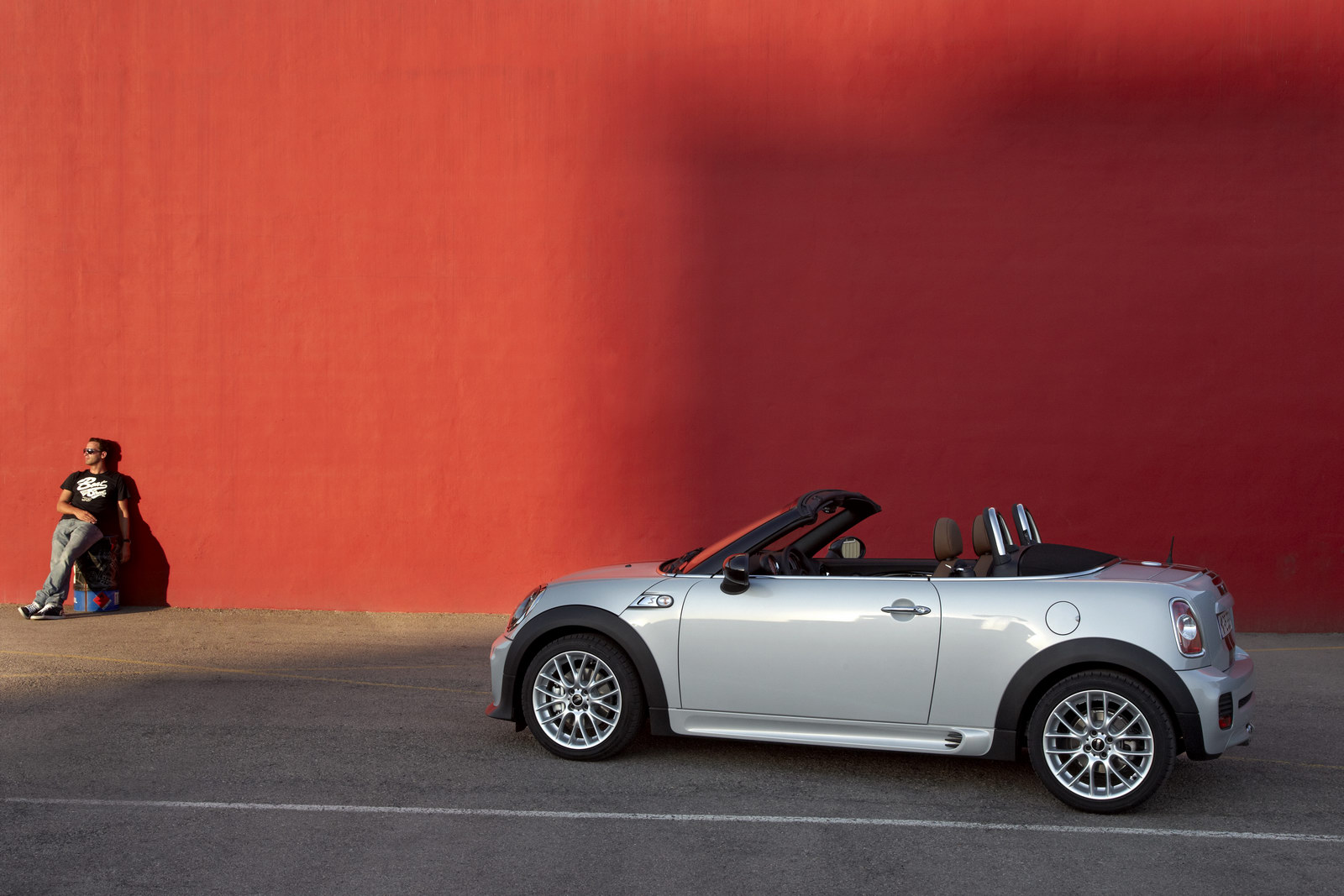 All-New MINI Roadster Makes its Official Debut, wants to Challenge the ...