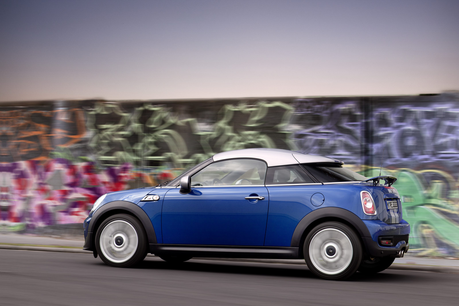 All-New MINI Roadster Makes its Official Debut, wants to Challenge the ...