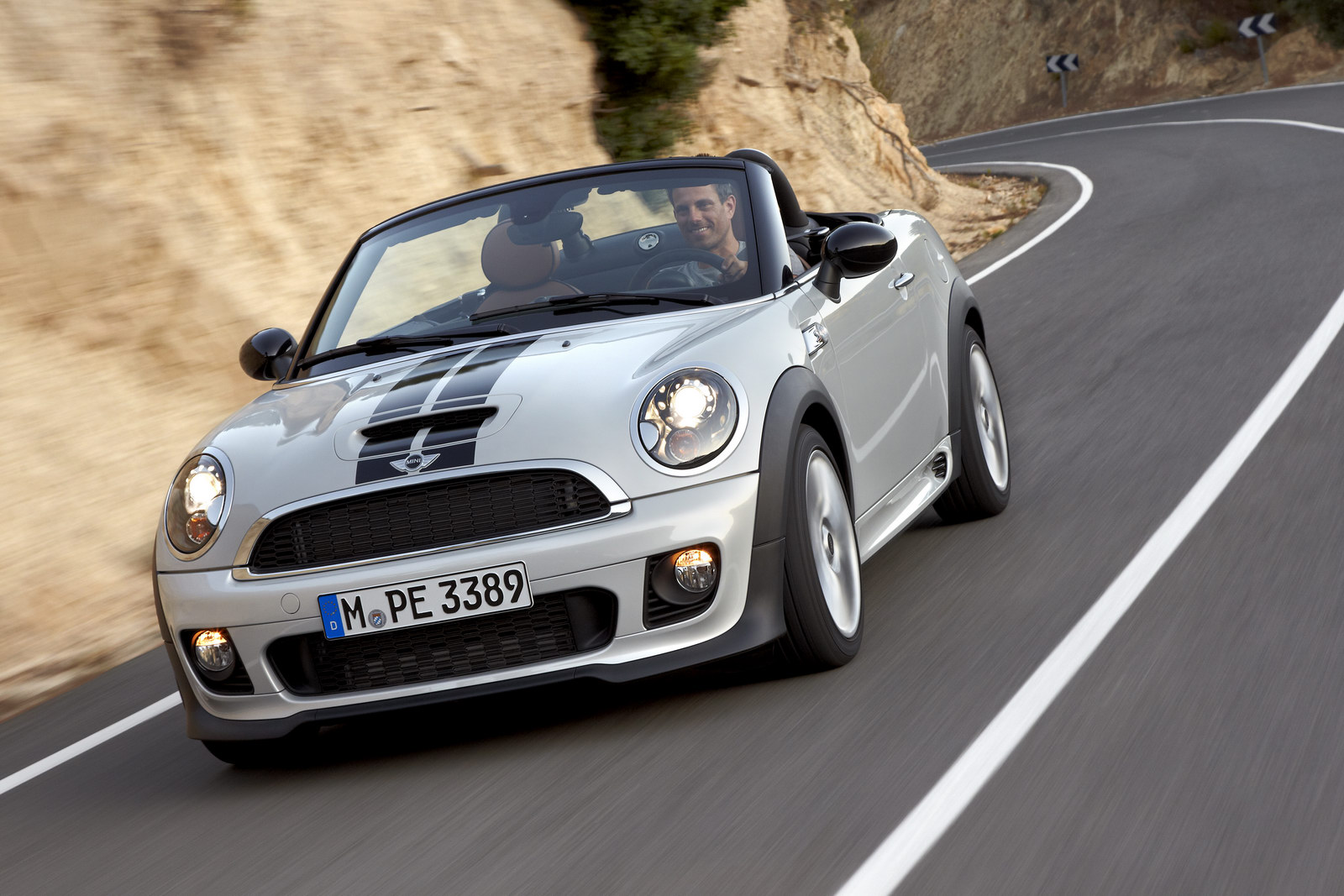 All-New MINI Roadster Makes its Official Debut, wants to Challenge the ...