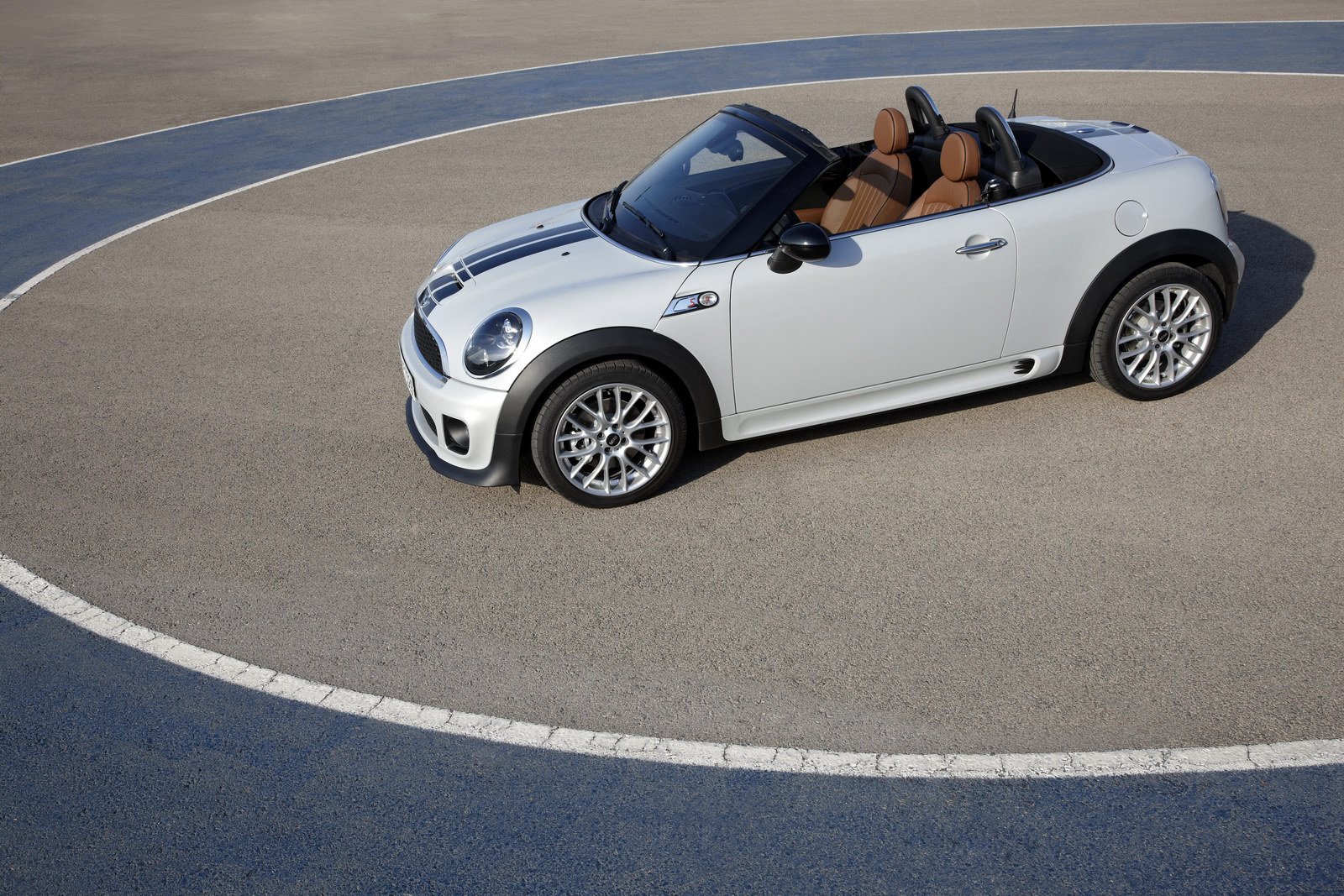 All-New MINI Roadster Makes its Official Debut, wants to Challenge the ...