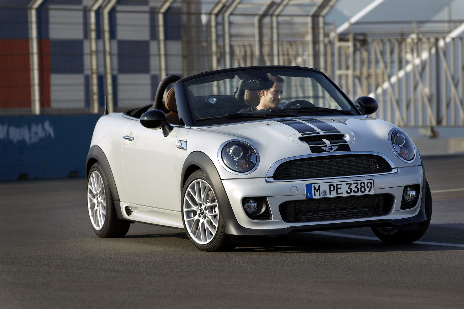 All-New MINI Roadster Makes its Official Debut, wants to Challenge the ...