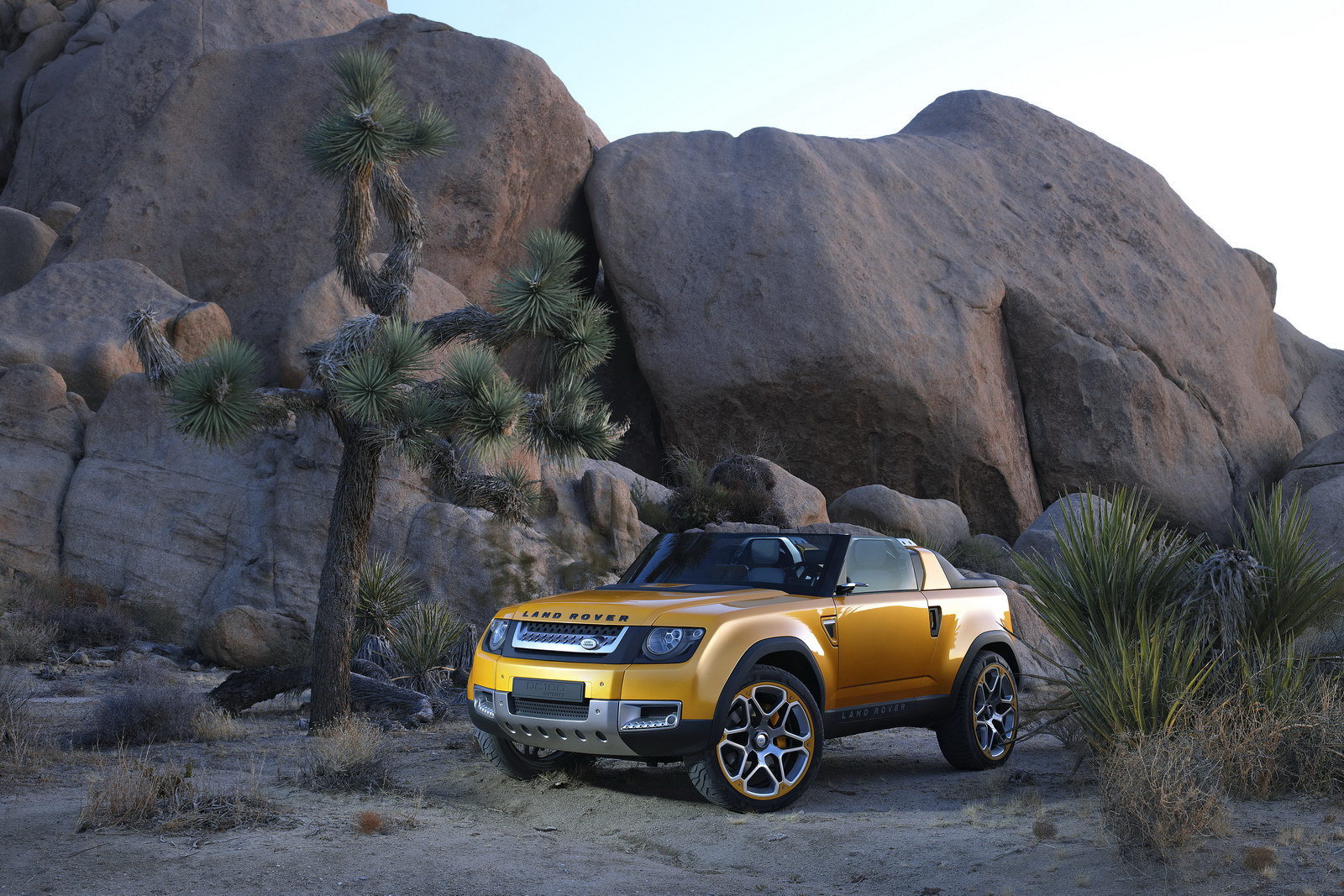 Land Rover Brings Revised DC100 Concepts to LA Auto Show to Gauge ...