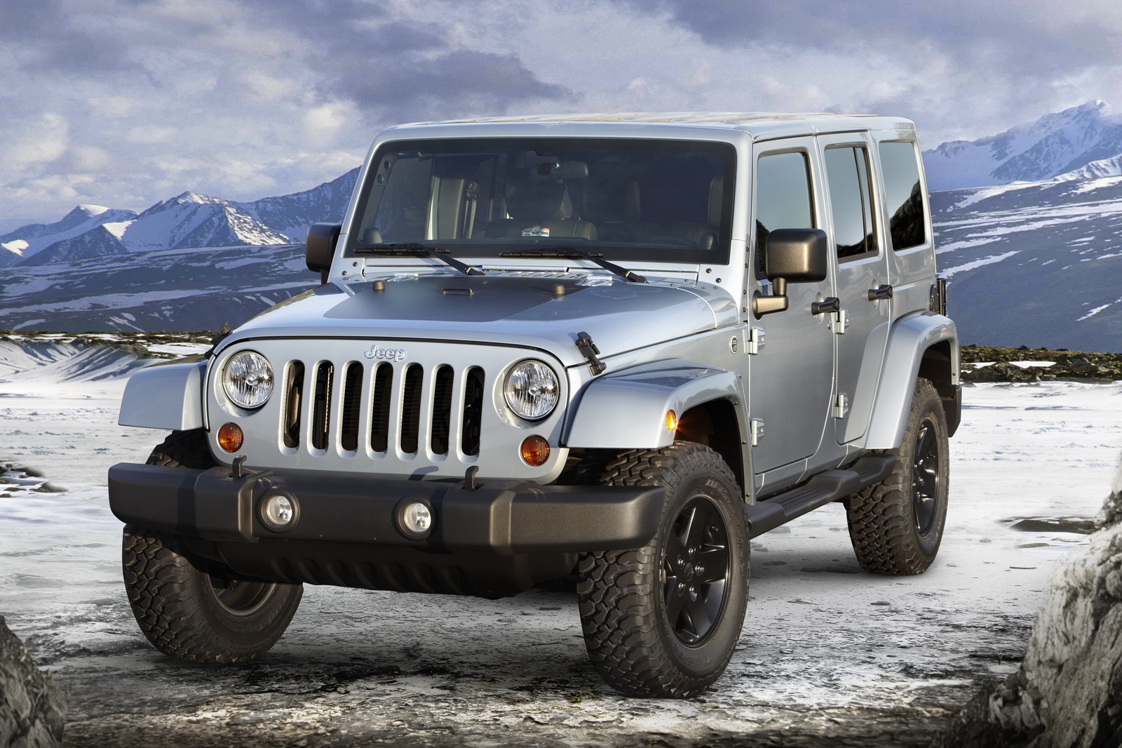 Jeep Reveals New Arctic Editions of 2012 Wrangler and Liberty SUV ...