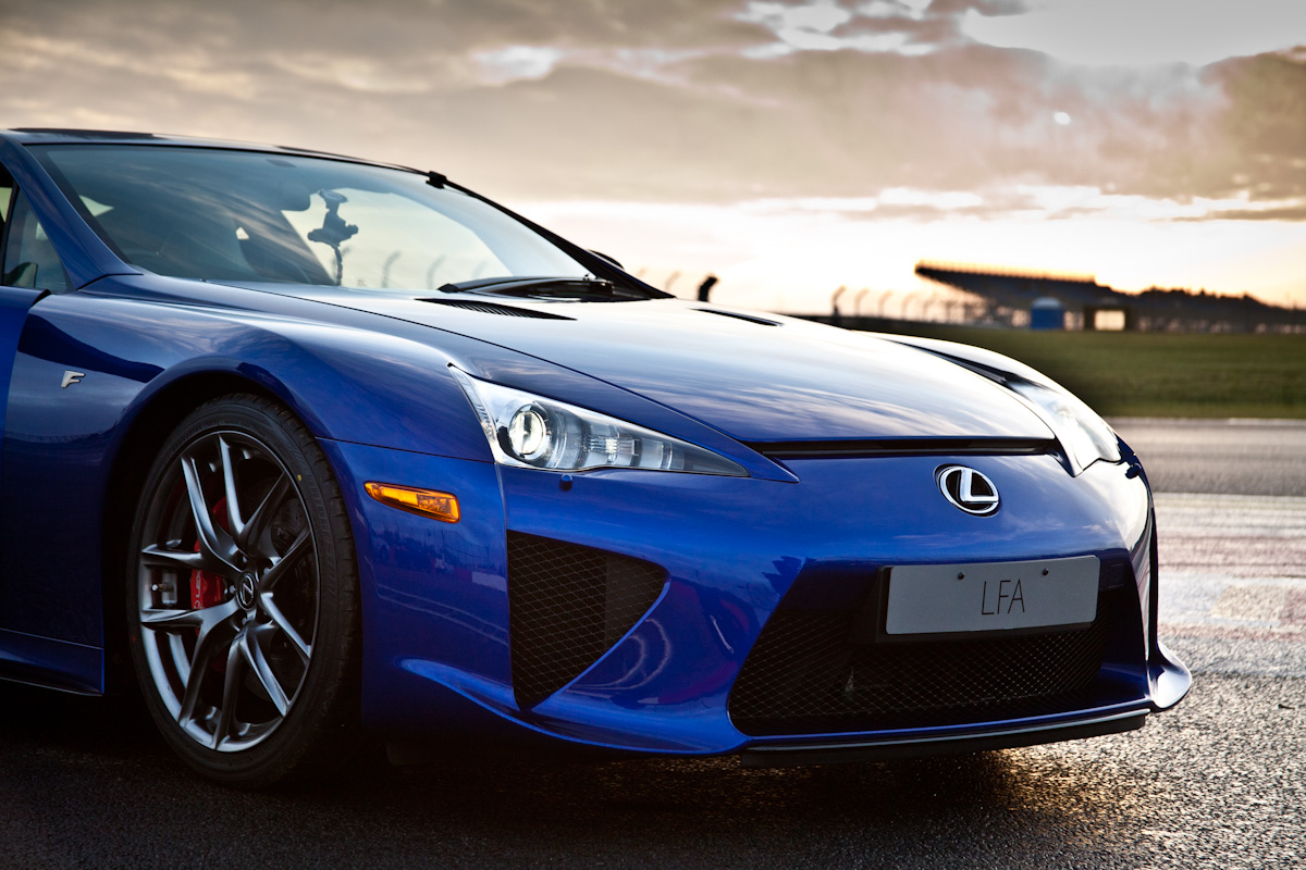 Lexus Brings Facebook Competition Winners to Silverstone to Drive the ...